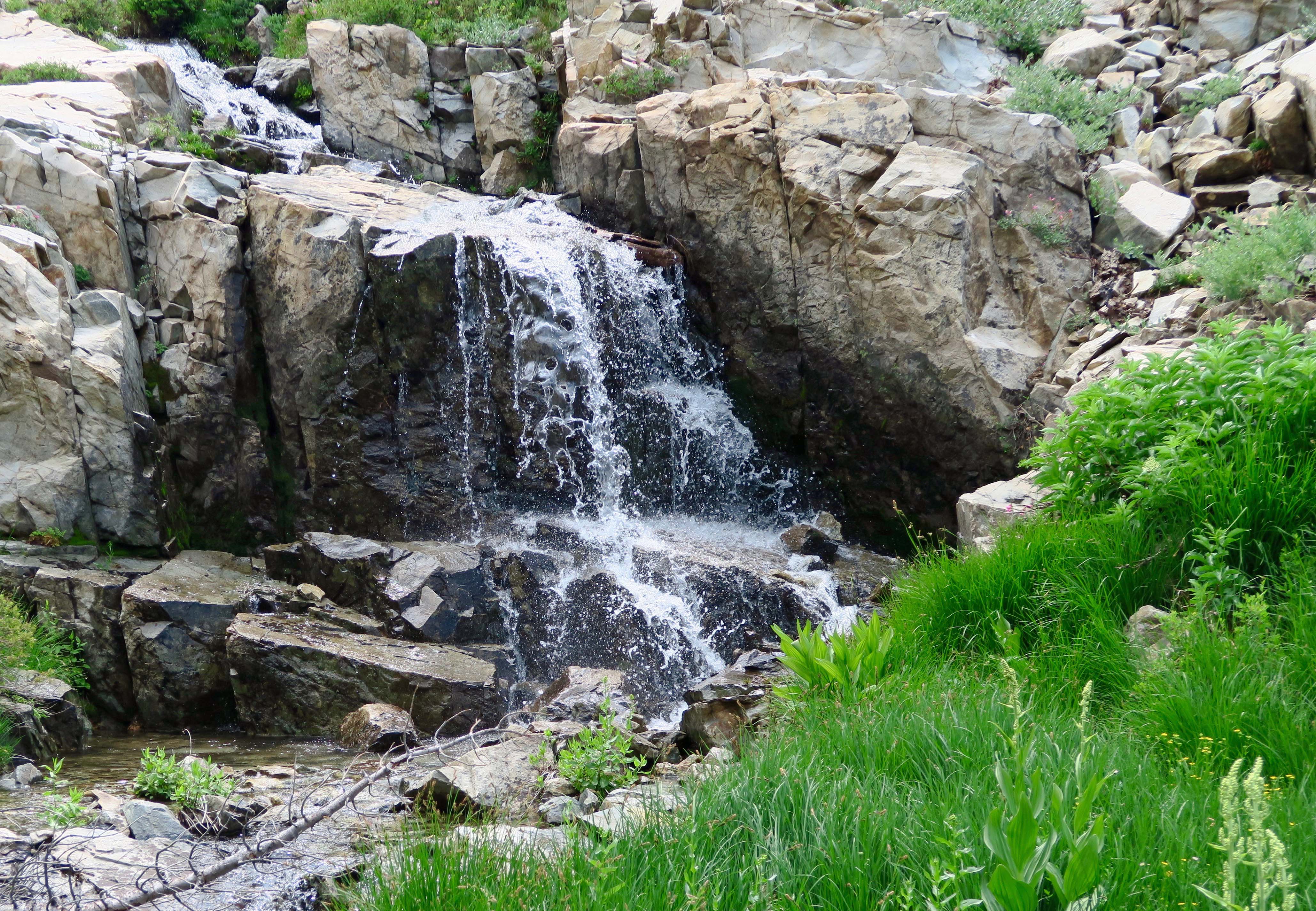 Waterfall close up in Five Lakes Basin | Wandering through Time and Place