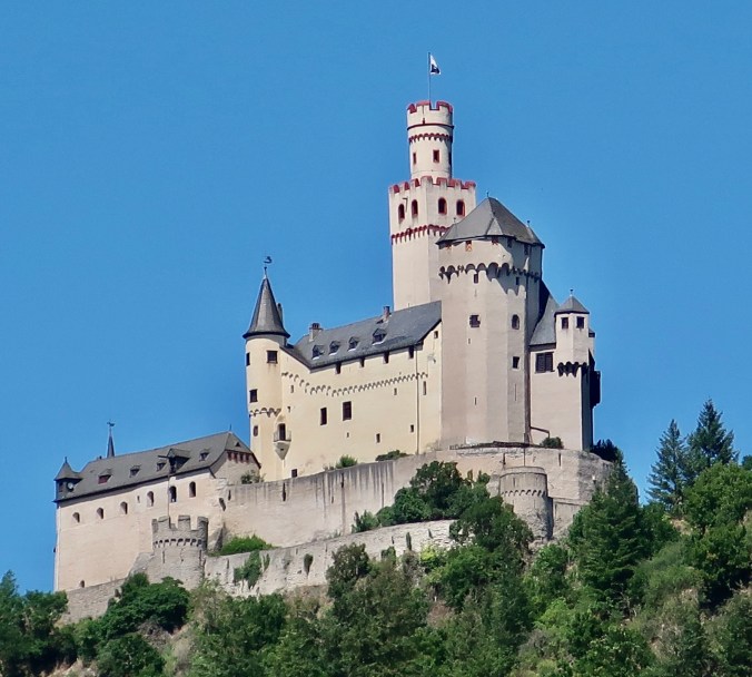 Marksburg Castle, a Jewel in the Rhine Gorge UNESCO World Heritage Site ...